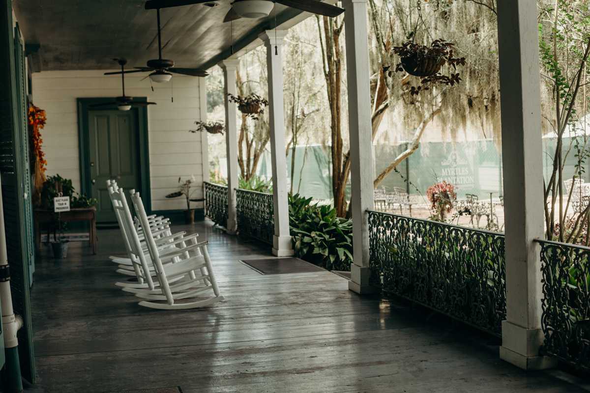 Myrtles Plantation— The UNTOLD Story Behind the Haunting - Morbid Kuriosity