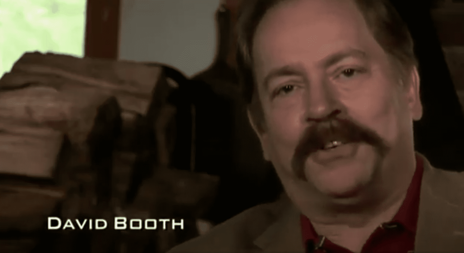 David Booth and the Premonition About American Airlines Flight 191 ...